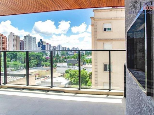 Apartamento Garden Suspenso de 110m² no bairro Cabral, com 3 quartos 1 suíte, 3 banheiros e 2 vaga