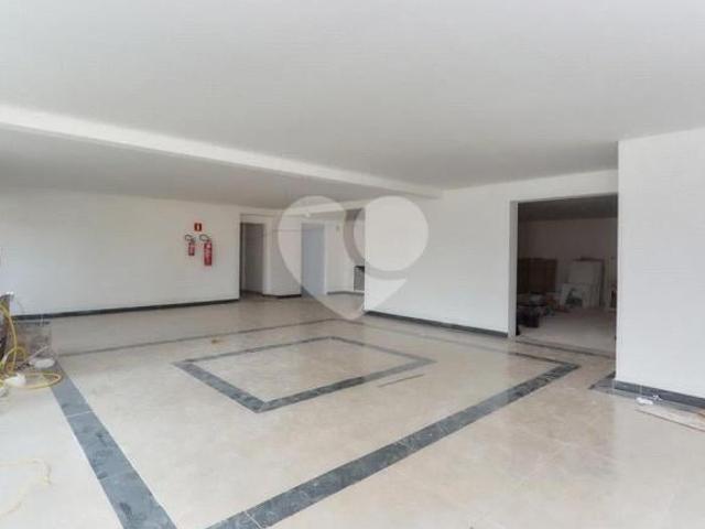 APARTAMENTO GARDEN SUSPENSO NO BATEL COM 3 QUARTOS 1 SUÍTE 2 BANHEIROS 2 VAGAS