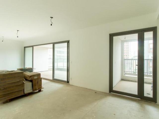Apartamento garden para venda com 2 quartos, sendo 2 suítes, 112m²