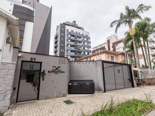 Apartamento Garden para Venda em Curitiba, Centro, 2 dormitórios, 1 suíte, 2 banheiros, 1 vaga