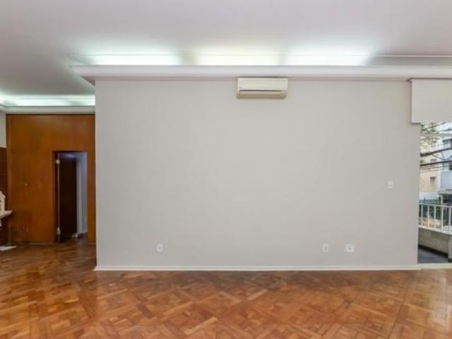 Apartamento garden para venda em Jardim Paulista com 3 quartos, sendo 1 suíte, 212m²