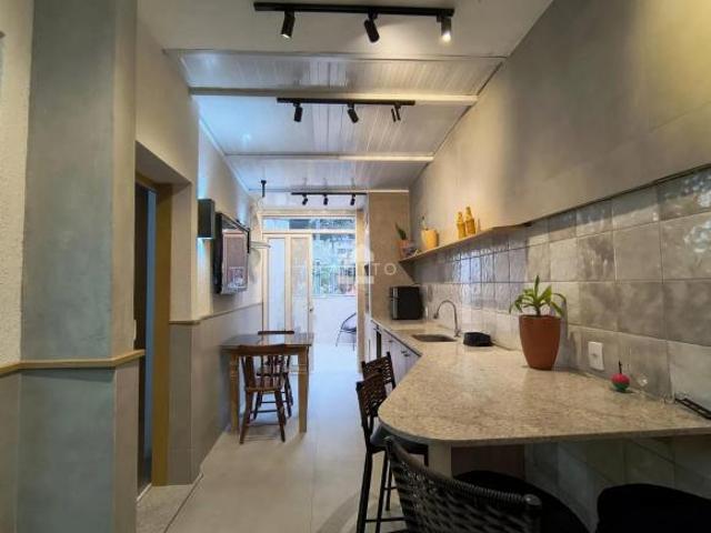 APARTAMENTO GARDEN REFORMADO COM 2 QUARTOS SUITE E DCE NO SÃO MATEUS