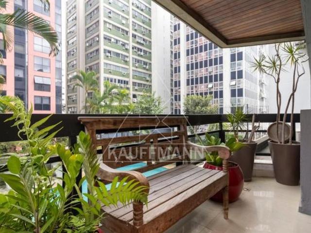 Apartamento, Garden, Venda, Itaim 3 quartos, 2 Vagas 132,00m² A.U