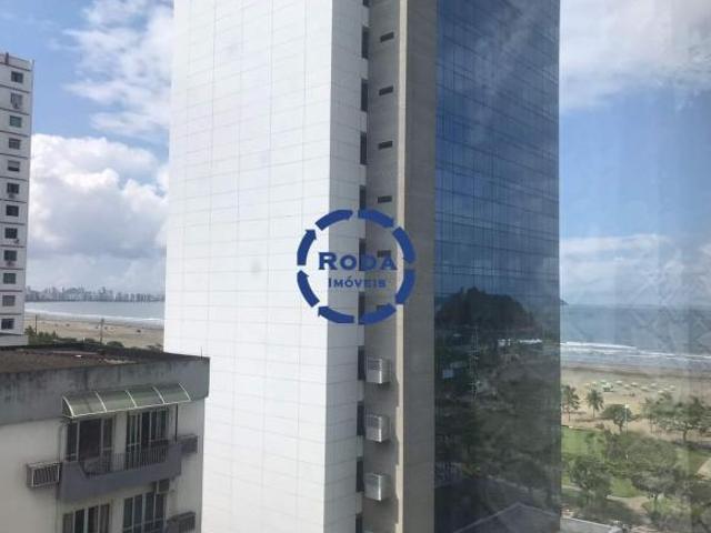 Apartamento gigante na quadra da praia do José Menino