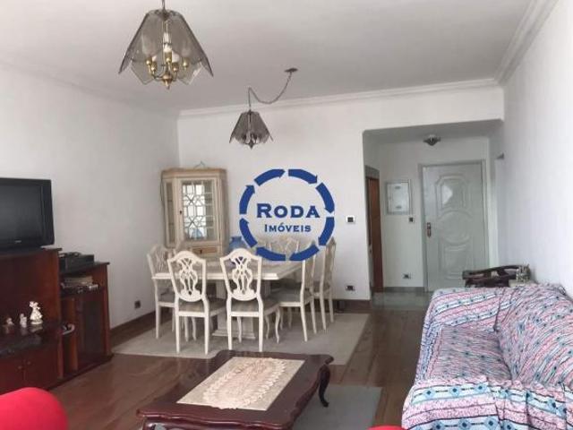 Apartamento gigante na quadra da praia do José Menino