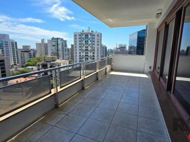 Apartamento grande em Petrópolis. com 257,90m2, sacada, elevador e linda vista