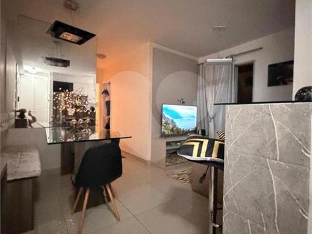 Apartamento Guaíra 2 Dormitórios 1 Suíte 1 Vaga Condomínio Clube Face Oeste