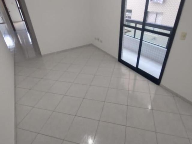APARTAMENTO GUILHERMINA 01 QUARTO SACADA COM CHURRASQUEIRA À CARVÃO!