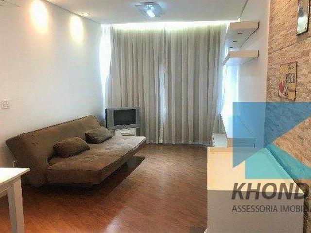 Apartamento há duas quadras da Av. Paulista