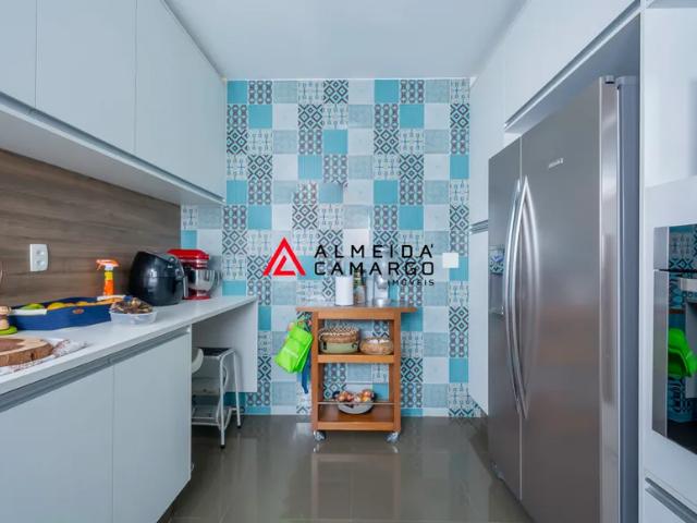 Apartamento Higienópolis 246m² 4 dormitórios 2 suítes 3 vagas