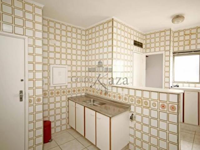 Apartamento Higienópolis 2 Dormitórios 83m²