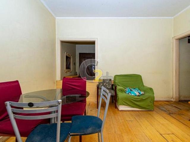APARTAMENTO HIGIENÓPOLIS 2 DORMITÓRIOS TÉRREO SEM VAGA