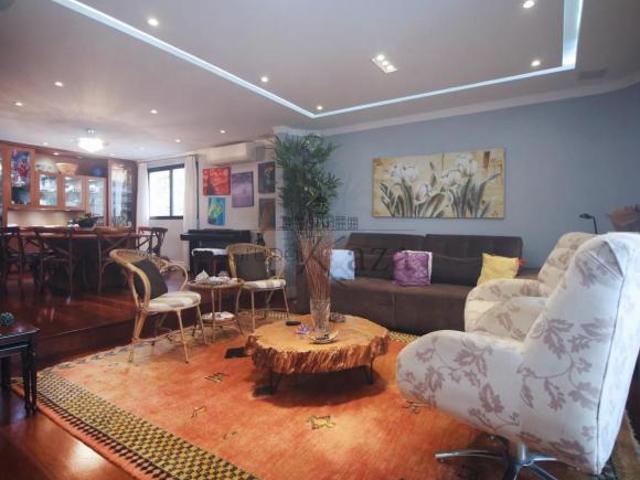 Apartamento Higienópolis 4 Dormitórios 210m²
