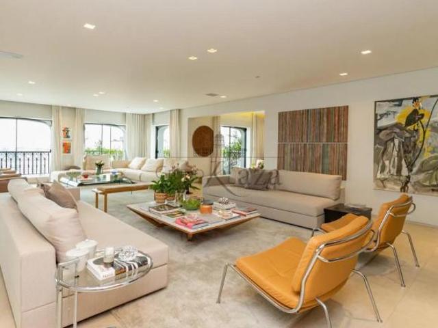 Apartamento Higienópolis 4 Suítes 401m² Próximo ao Shopping Higienópolis, fácil acesso a FAA
