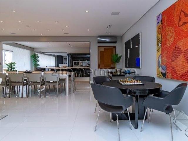 APARTAMENTO HIGIENÓPOLIS 5 SUÍTES 4 VAGAS