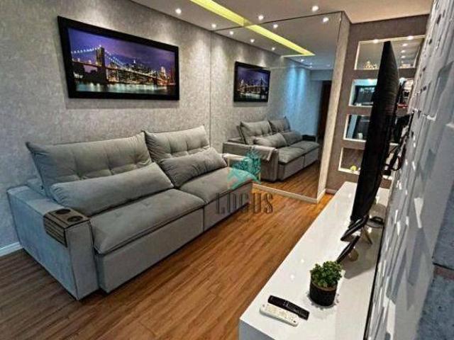 Apartamento IMPECÁVEL! com ótima disposição, 96m² com 3 quartos com armários sendo 1 suíte, à vend