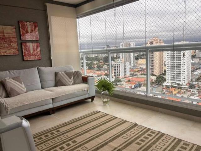 Apartamento Impecável com Varanda Gourmet e Vista Privilegiada