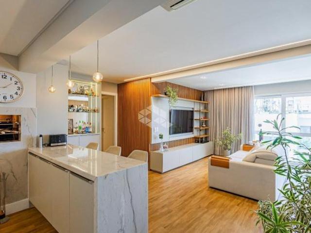 Apartamento impecável com 2 suítes, 97 m² e 2 vagas próximo ao Zaffari Higienópolis