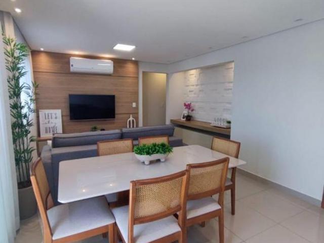 Apartamento Impecável com 3 Quartos, 2 Vagas e Fino Acabamento!