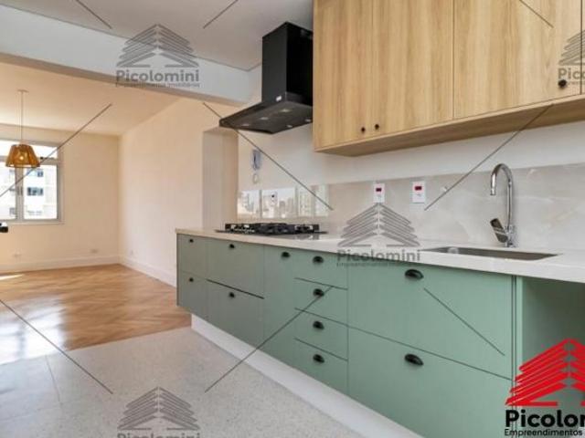 Apartamento impecável à venda no coração do Jardim Paulista, São Paulo SP: 2 quartos, 2 suítes, 2 sa