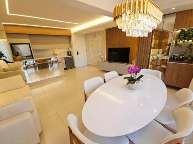 Apartamento impecável de 84 m² com 3 quartos no New Park no Jardim Atlântico Goiânia GO