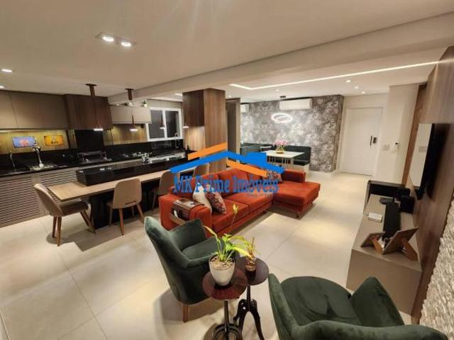 Apartamento IMPECÁVEL de 96m² com 2 dormitórios no Bela Vista