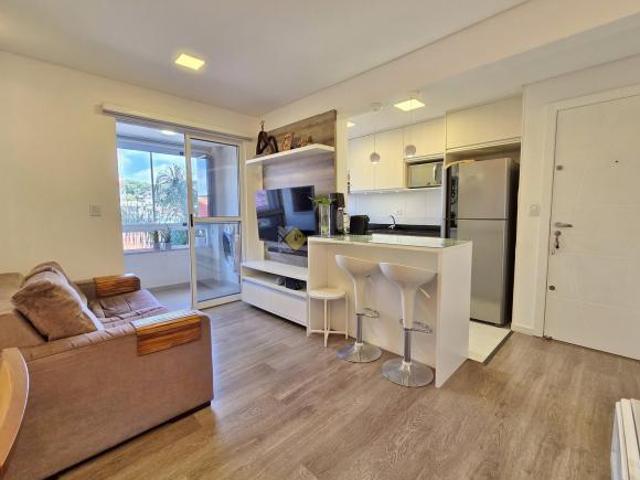 APartamento impecável no Novo Mundo