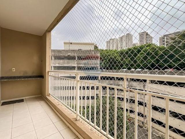 Apartamento Imperdível no Condomínio Alphaview com 72m², 2 dorm, 1 vaga com vista espetacular Jard