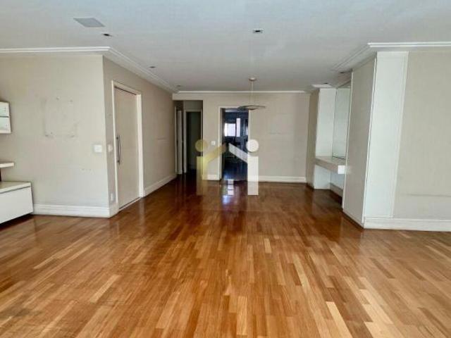 Apartamento imprecável a venda no Jardins