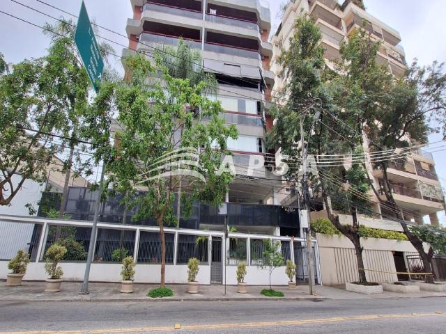 Apartamento in EST DO CAPENHA