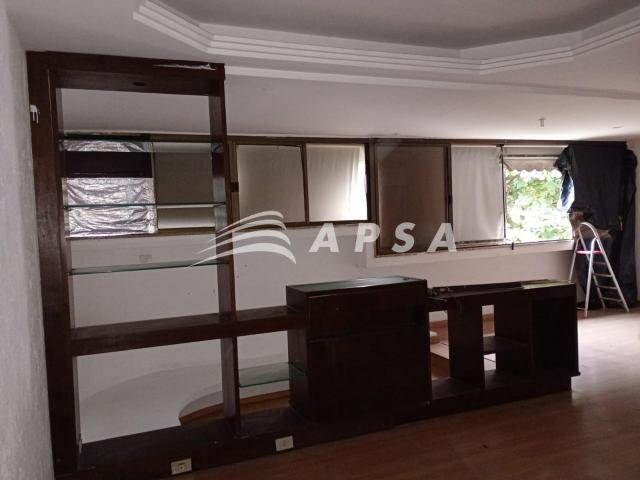 Apartamento in R PROFESSOR COUTINHO FRÓIS