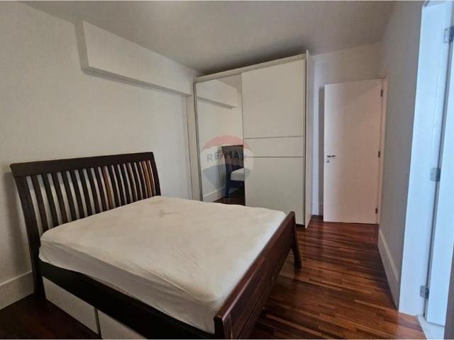APARTAMENTO INCRIVEL COM VISTA PERMANENTE PARA O LAGO E RESERVA
