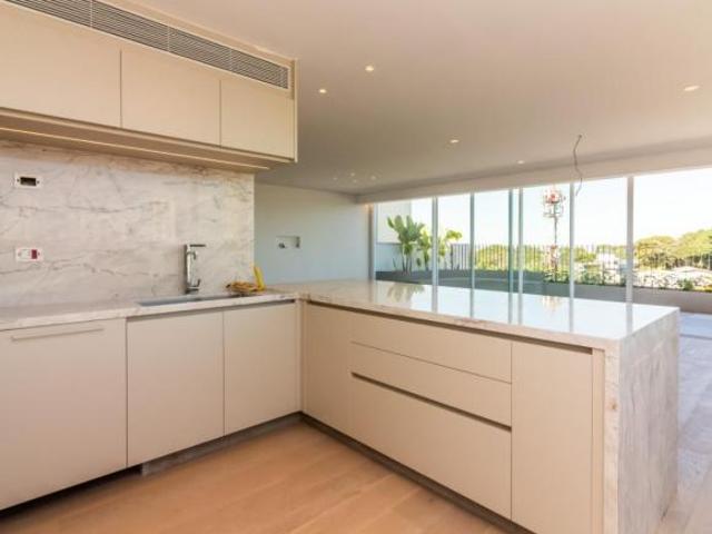 Apartamento indisponível em Alto da Lapa com 3 quartos, sendo 2 suítes, 220m²
