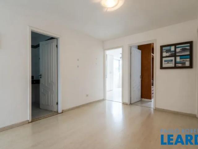Apartamento ipiranga sp