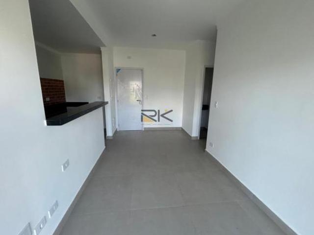 Apartamento Itaguá com 2 suítes,1 lavabo, 1 vaga de garagem,varanda gourmet com churrasqueira