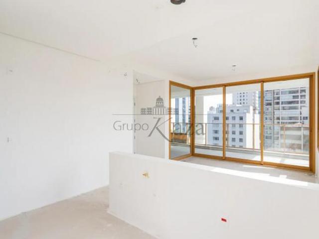 Apartamento Itaim Bibi 2 Dormitórios 105m²