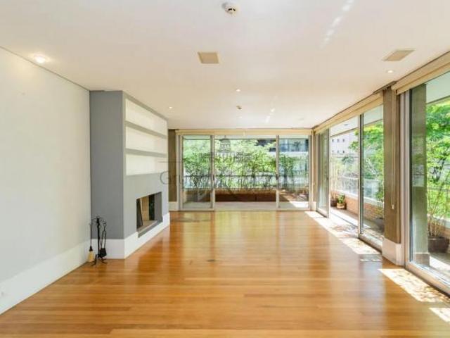Apartamento Itaim Bibi 2 Dormitórios 240m²