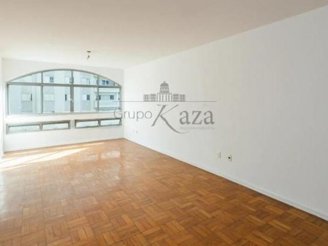 Apartamento Itaim Bibi 3 Dormitórios 124m²
