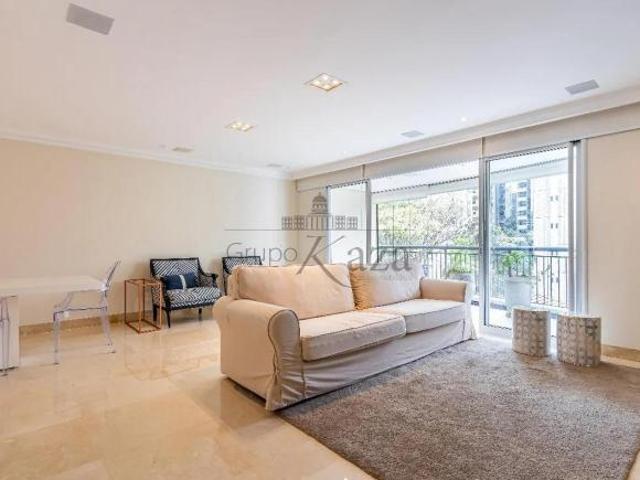 Apartamento Itaim Bibi 3 Dormitórios 140m²
