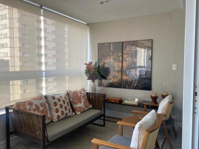 Apartamento Itaim Bibi 3 Suítes / Quartos 2 Vagas Venda / Compra