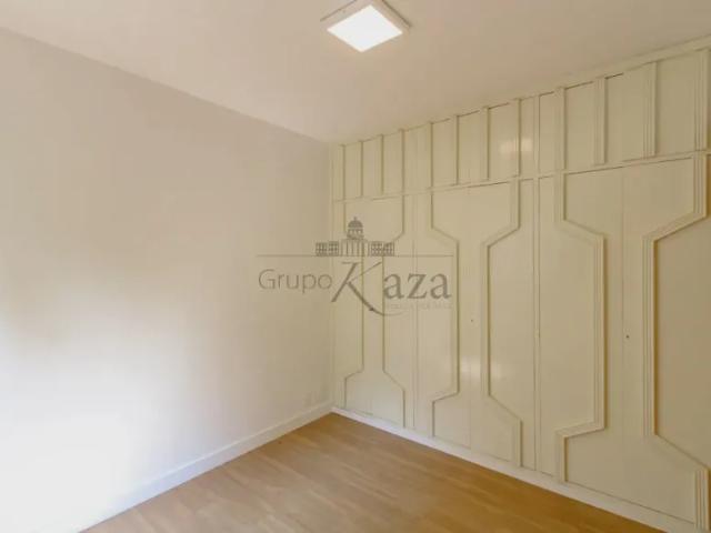 Apartamento Itaim Bibi 4 Dormitórios 190m²
