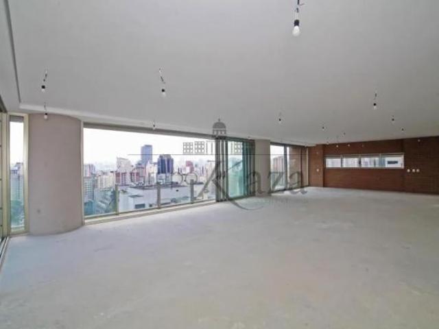 Apartamento Itaim Bibi 4 Dormitórios 325m²