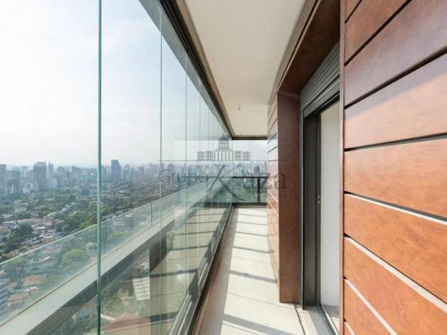 Apartamento Itaim Bibi 4 Suítes 289m²