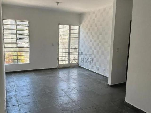 Apartamento Jacareí Jardim Primavera Condomínio Solar das Andorinhas 2 Dormitórios 70m²