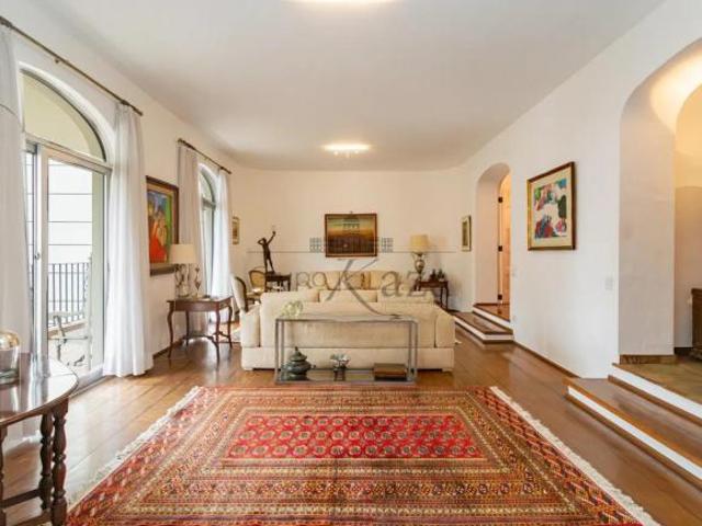 Apartamento Jardim América 4 Dormitórios 363m²