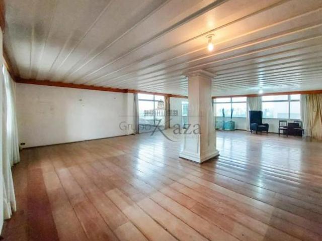 Apartamento Jardim América 7 Dormitórios 550,90m²
