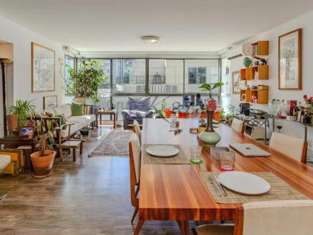 Apartamento Jardim América 3 Dormitórios 170m²