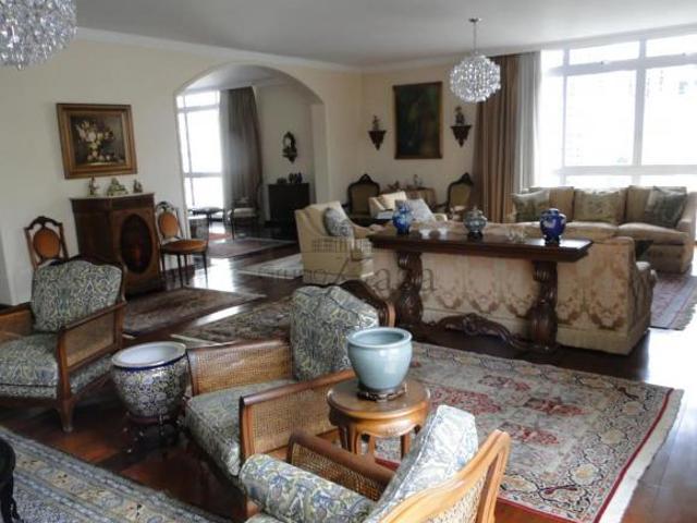 Apartamento Jardim América 3 quartos 455m²