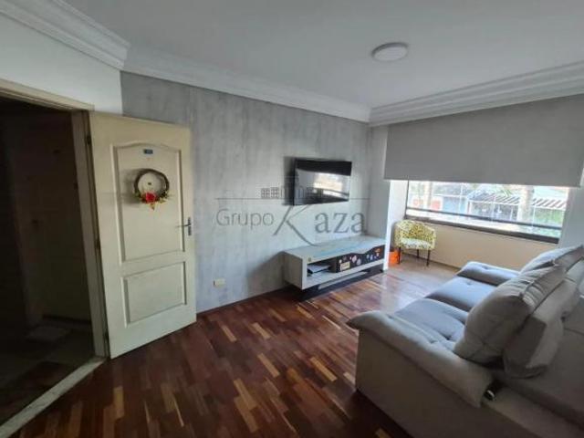 Apartamento Jardim das Industrias Edificio Shophia 3 Dormitórios 84m²
