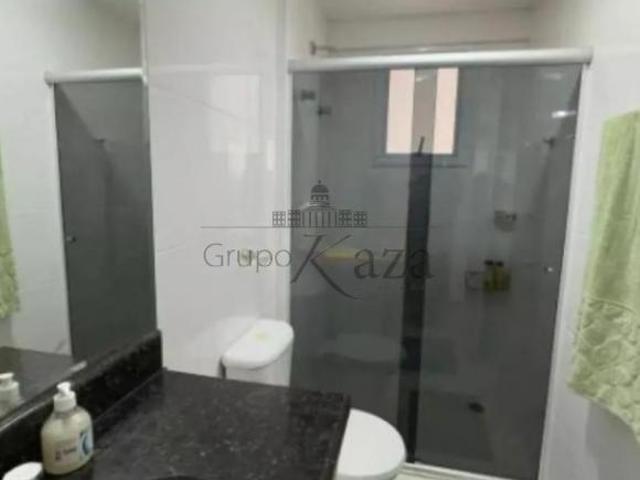 Apartamento Jardim das Indústrias Edifício Splendor Garden 3 Dormitórios 122m²
